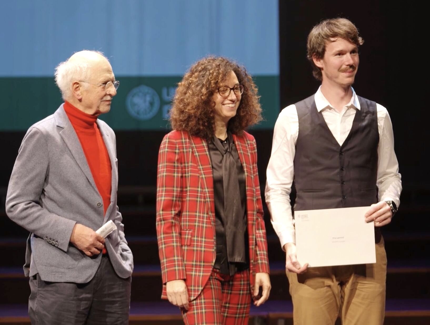 The Laemmli Prize 2024 awarded to Dr. Vincent Louvel - Department of ...